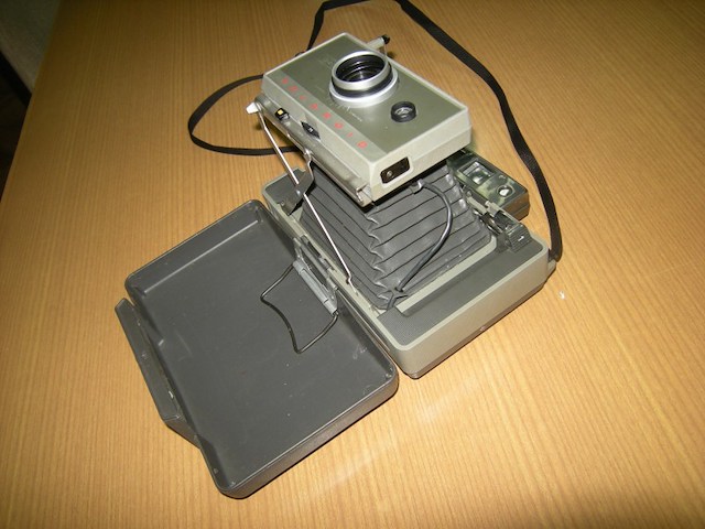 POLAROID 34O