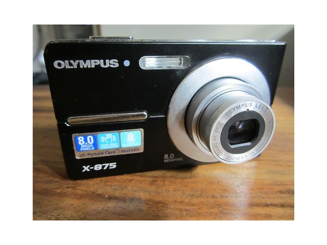 OLYMPUS X-875 - NEISPRAVAN