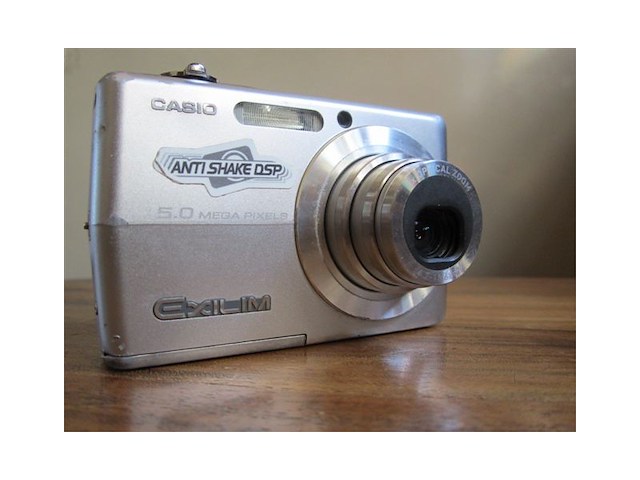 CASIO Exilim EX-Z500 - NEISPRAVAN