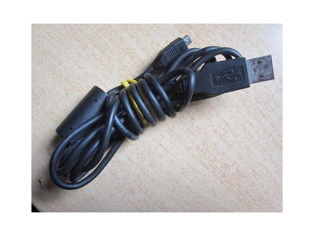 USB kabl za Konica Minolta Dimage ....