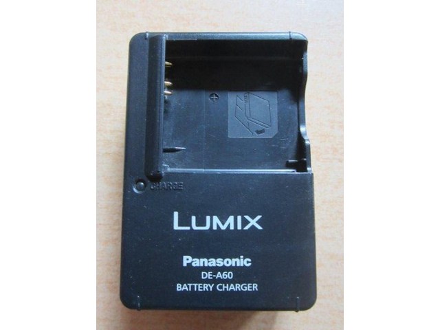 Panasonic punjač DE-A60 za digitalne aparate