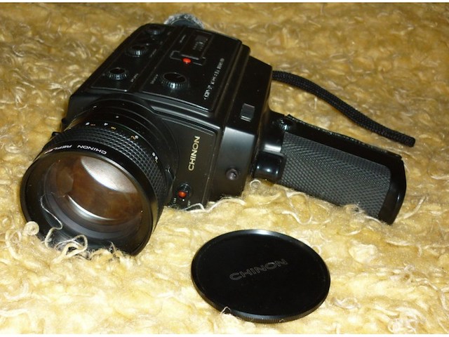Profesionalna kamera Chinon-RETKOST