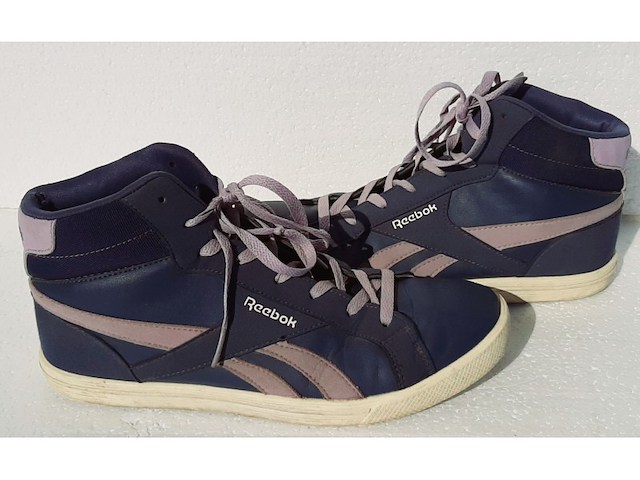 REEBOK DUBOKE PATIKE br.39 - odlično stanje