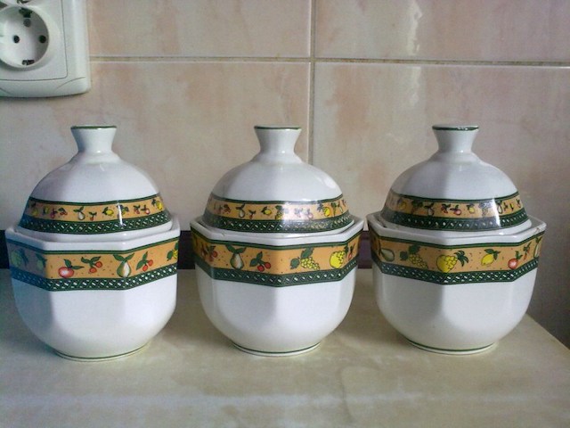 **Pons Fine Porcelane** cinijice, 3 komada