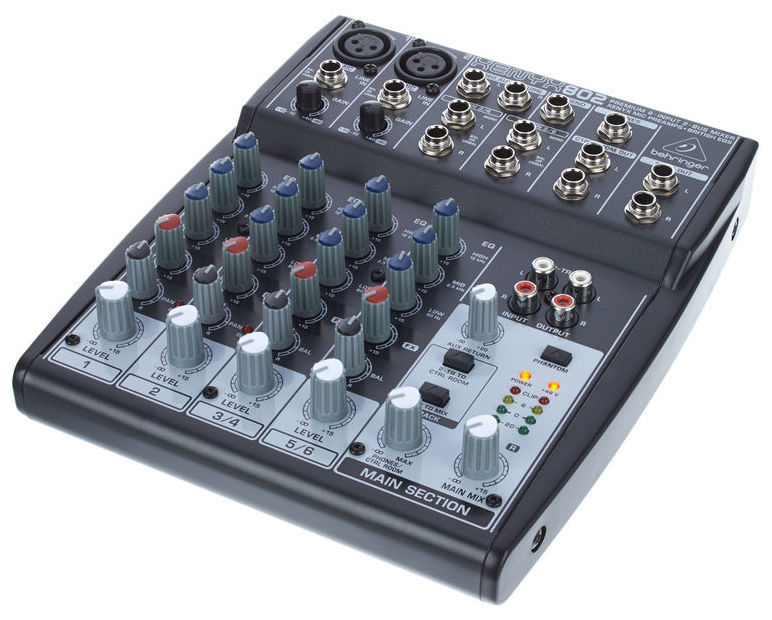 Behringer XENYX 802 mikseta