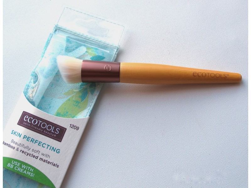 ECOTOOLS SKIN PERFECTING cetkica, NOVA!