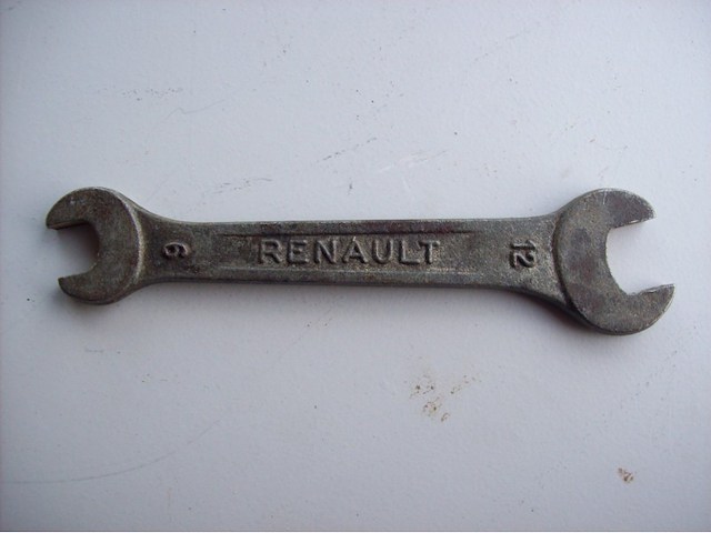 RENAULT kljuc 9 - 12 viljuskasti - France