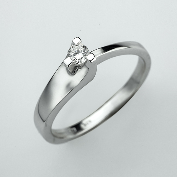 Prsten sa dijamantom - Lira