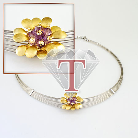 Prelepa ogrlica autentičnog cvetnog dizajna oplemenjena sa divnim ametistima!