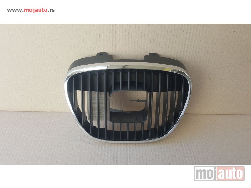 Centralna maska hrom Seat Ibiza Cordoba 2002-2008