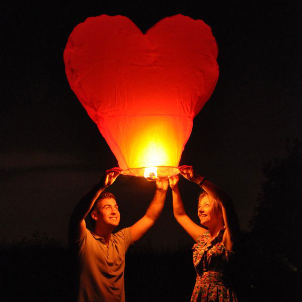 Džinovski Ljubavni Lampion