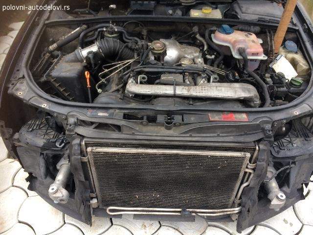 Audi a4 b6 motor. Delovi 0659928831