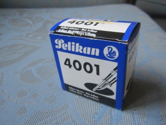 PELIKAN 4001 - Brilliant Black mastilo 30ml