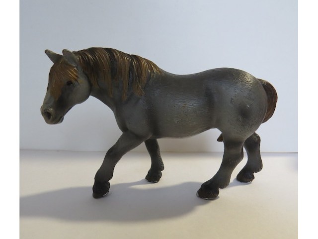 SCHLEICH Konj