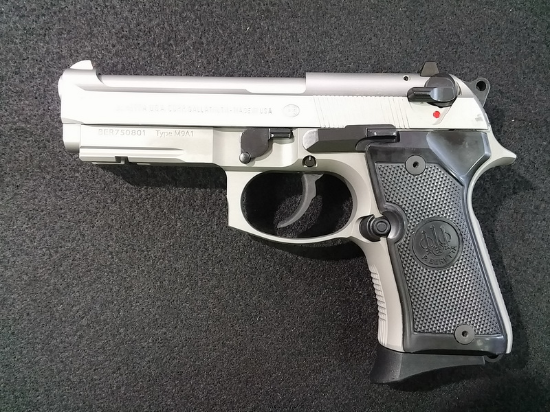 Beretta 92 FS Compact with Rail Inox