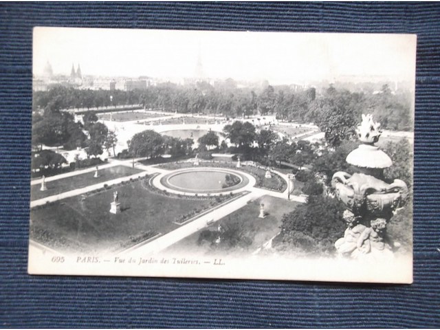 PARIZ - Park Tiljerije