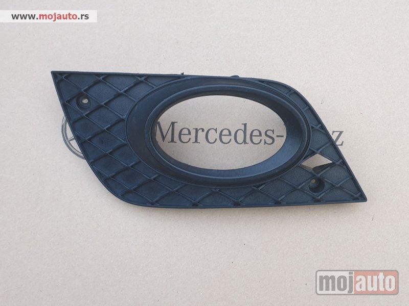 Mercedes ML / W164 / 2008-2011 / Desna resetka maglenke / ORIGINAL
