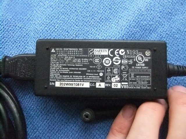 ACER adapter 19V 1.58A za laptop + GARANCIJA!