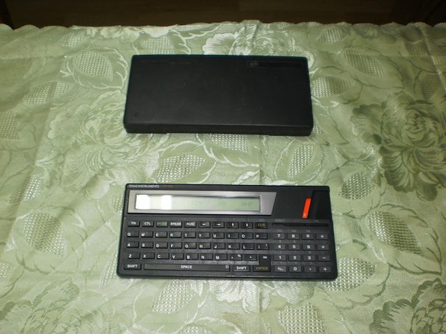 Texas Instruments TI-74S - Pocket Computer -1985 godina