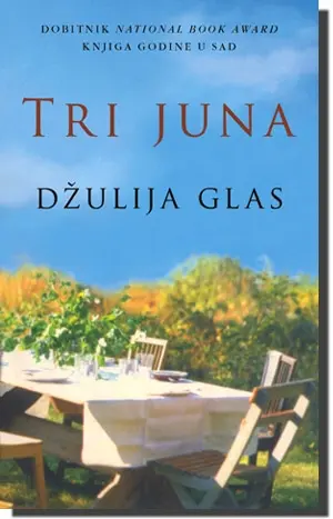 Tri juna