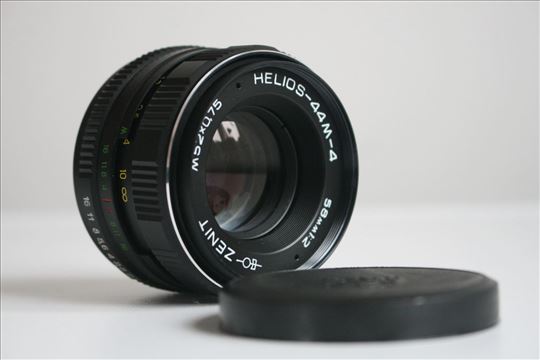 Helios 44M-4 58mm1:2 M52 X 0,75 na M42