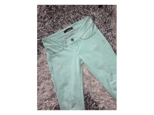 T.Weijl pastelno mint jeggings