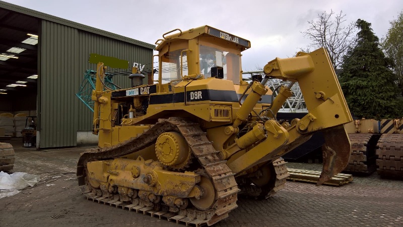 BULDOZER 2003 CAT D 8R