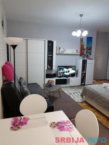 Apartman Gundulićeva 8 - Novi Sad