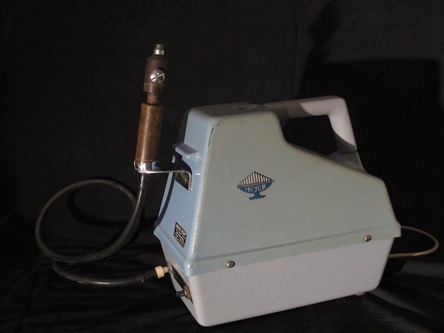 Carl Heyer stari inhalator