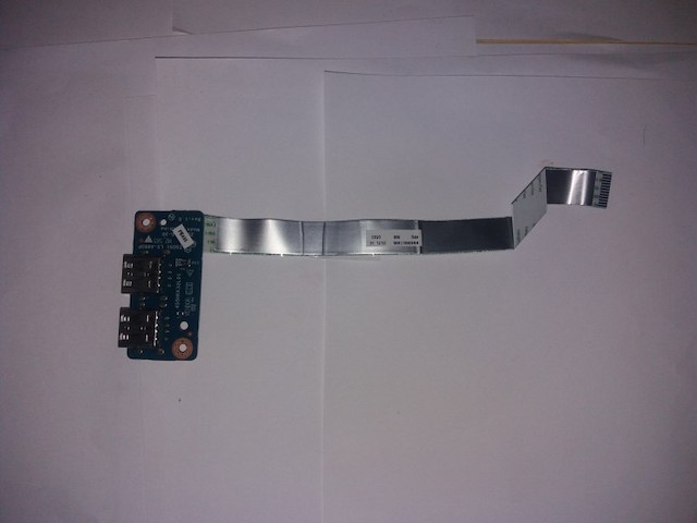 Ploca sa USB - om za HP 15-G , 15-R , 15-S , 250 G3