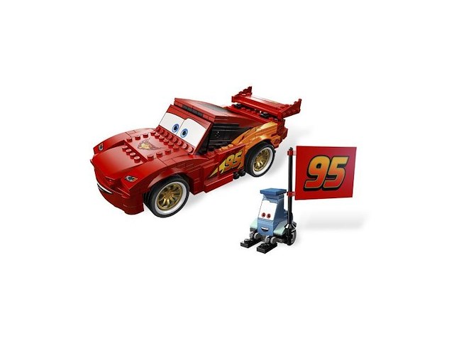 LEGO Cars - 8484 Ultimate Build Lightning McQueen
