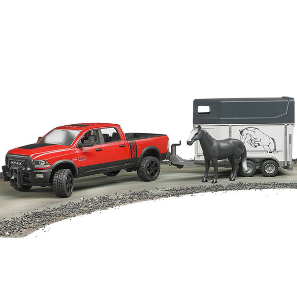 Kamionet Bruder Ram 2500 Power Wagon sa prikolicom za konje 025014