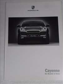 Prospekt Porsche Cayenne Modele in Daten 44 str.