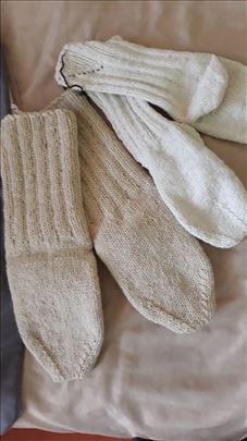 Vunene čarape vrhunskog kvaliteta, rucni rad