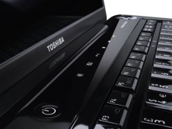 Notebook računar TOSHIBA Satellite A300D-17F TurionX2 Ultra ZM82 2.2GHz, 4GB, 320GB, DVDRW, 15.4", A3650, VistaHP, PSAKCE-01H00XY4