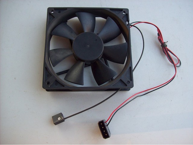 Antec 3 speed - 12 cm