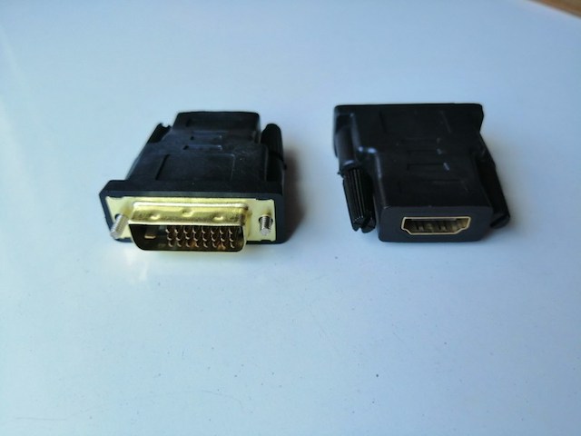 DVI D na HDMI adapter