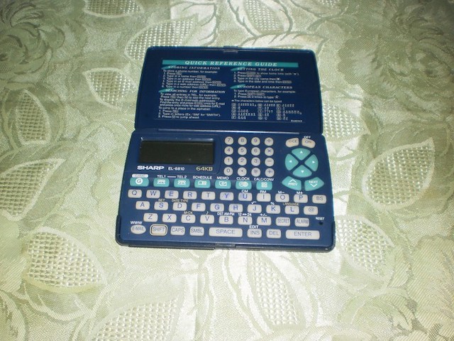 Sharp EL-6810 - Organizer - Calculator iz 2001 godine
