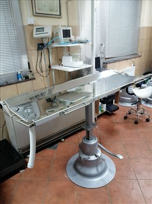 Hiruški hidraulični sto za upotrebu u veterini
