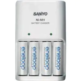 Punjač baterija AA i AAA Enelop MQNO4E sa 4 baterije AA SANYO