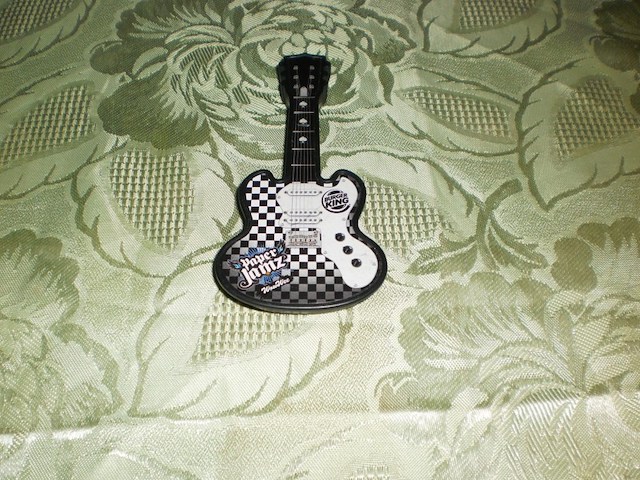 Wow Wee gitara - Burger King - 2011 godina