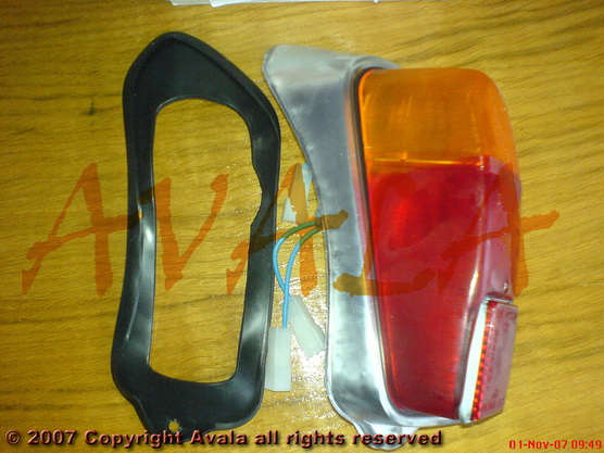 Lampa stop svetla leva plastična srebrna *10804085*