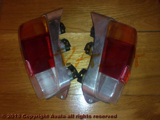 Lampe stop svetla aluminijumske sa rikverc svetlom par *10804766*