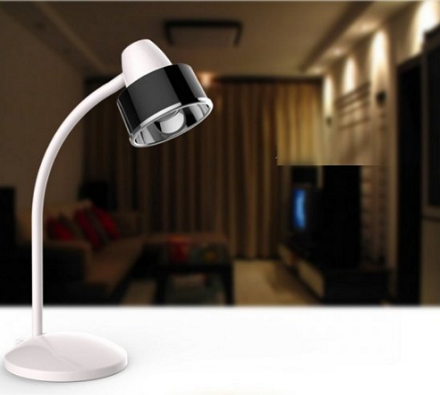 Vrhunska Stona USB SMD Lampa na TOUCH