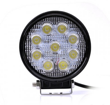 Led reflektor/far za auto