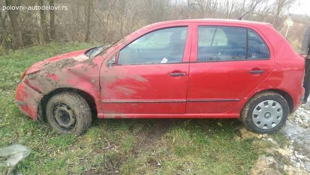 Polovni delovi Skoda fabija 1.4 mpi 2003godiste Saljem brzom