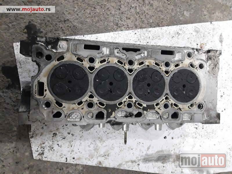 Glava motora sa ventilima za 1.6 hdi pezo peugeot 206,307,308,407