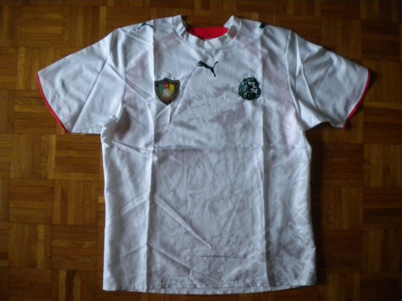 KAMERUN Puma size L