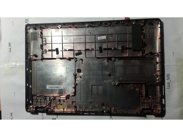 Acer Aspire ES1-531 Donji deo kucista