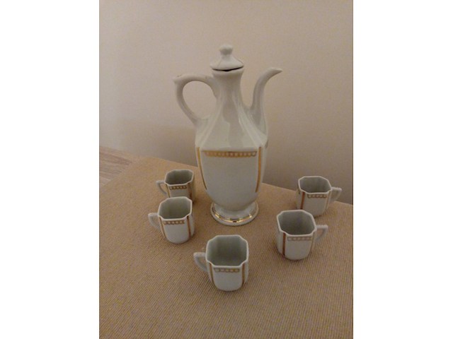 Set Bokal i 5 Čašica od Porcelana Bugarski iz 1960-ih